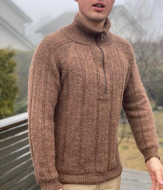 Simons halfzipp genser, ungdom og mann, norsk strikkeoppskrift – Becharmed knitwear